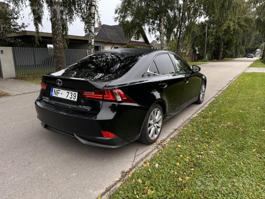 Melns Lexus IS 2014 Rīga, ar dzinēja tilpumu 2.50 L un nobraukumu 230 tūkst. km par 14500 €, foto 6 vietnē AUTOMOTO.COM.LV