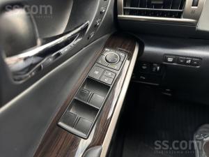 Melns Lexus IS 2014 Rīga, ar dzinēja tilpumu 2.50 L un nobraukumu 230 tūkst. km par 14500 €, foto 15 vietnē AUTOMOTO.COM.LV