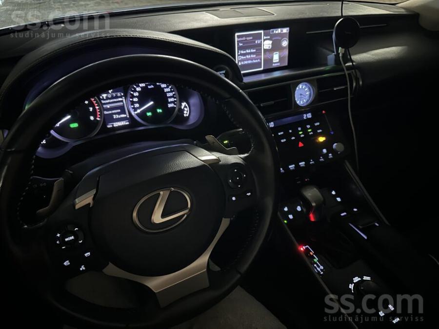 Melns Lexus IS 2014 Rīga, ar dzinēja tilpumu 2.50 L un nobraukumu 230 tūkst. km par 14500 €, foto 18 vietnē AUTOMOTO.COM.LV