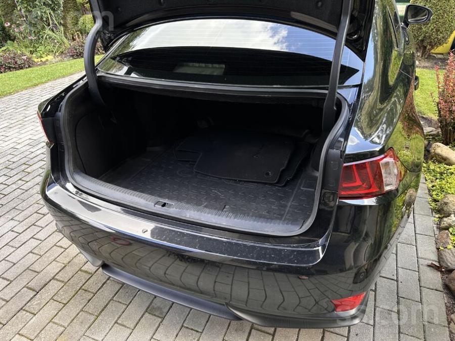 Melns Lexus IS 2014 Rīga, ar dzinēja tilpumu 2.50 L un nobraukumu 230 tūkst. km par 14500 €, foto 20 vietnē AUTOMOTO.COM.LV