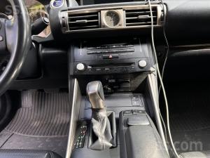 Melns Lexus IS 2014 Rīga, ar dzinēja tilpumu 2.50 L un nobraukumu 230 tūkst. km par 14500 €, foto 24 vietnē AUTOMOTO.COM.LV