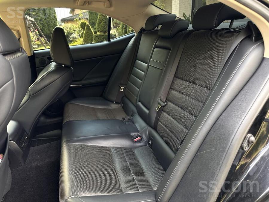 Melns Lexus IS 2014 Rīga, ar dzinēja tilpumu 2.50 L un nobraukumu 230 tūkst. km par 14500 €, foto 25 vietnē AUTOMOTO.COM.LV