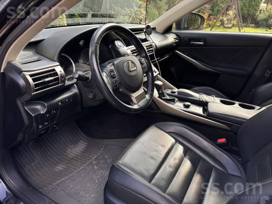 Melns Lexus IS 2014 Rīga, ar dzinēja tilpumu 2.50 L un nobraukumu 230 tūkst. km par 14500 €, foto 27 vietnē AUTOMOTO.COM.LV
