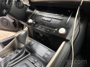 Black Lexus IS 2014 in Riga, with an engine capacity of 2.50 L and mileage of 231 thousand km for 12000 €, photo 12 on AUTOMOTO.COM.LV