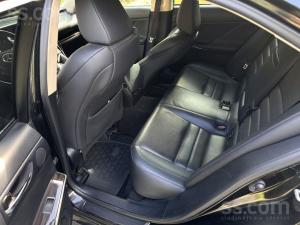 Black Lexus IS 2014 in Riga, with an engine capacity of 2.50 L and mileage of 231 thousand km for 12000 €, photo 18 on AUTOMOTO.COM.LV