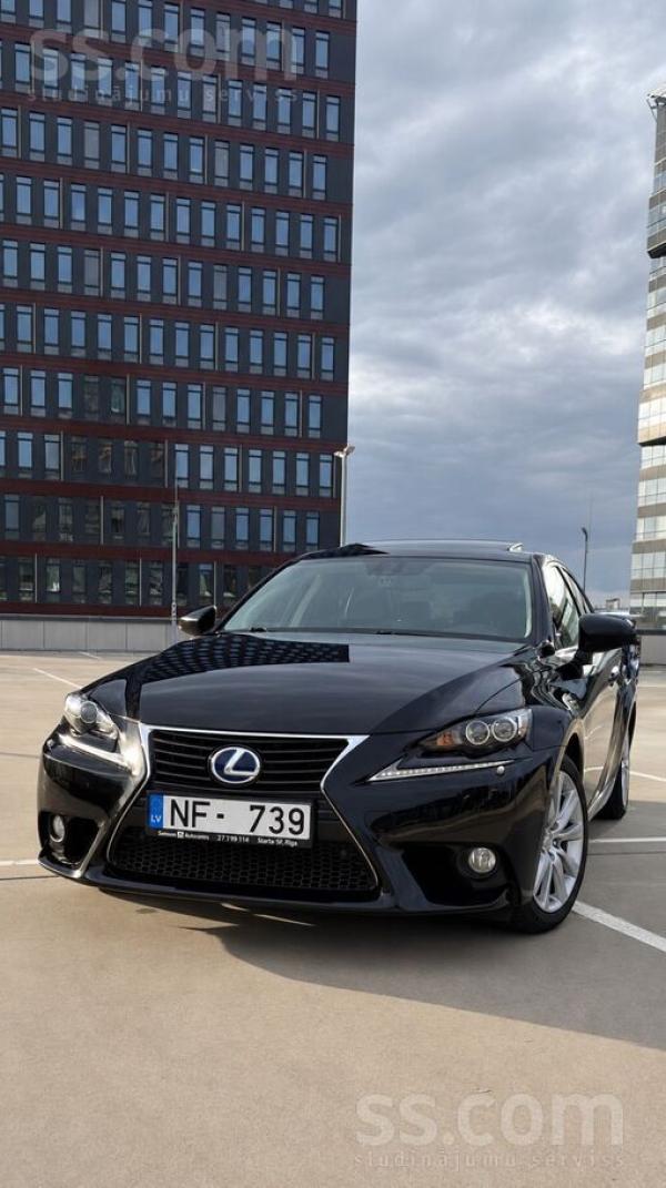 Melns Lexus IS 2014 Rīga, ar dzinēja tilpumu 2.50 L un nobraukumu 230 tūkst. km par 11500 €, foto 5 vietnē AUTOMOTO.COM.LV