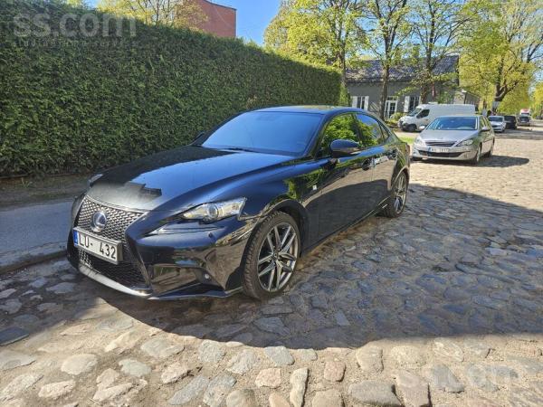 Melns Lexus IS 2015 Rīga, ar dzinēja tilpumu 2.50 L un nobraukumu 210 tūkst. km par 14900 €, foto 2 vietnē AUTOMOTO.COM.LV