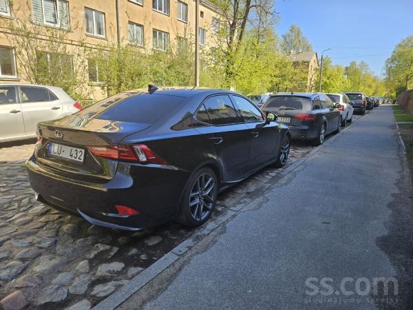 Melns Lexus IS 2015 Rīga, ar dzinēja tilpumu 2.50 L un nobraukumu 210 tūkst. km par 14900 €, foto 4 vietnē AUTOMOTO.COM.LV