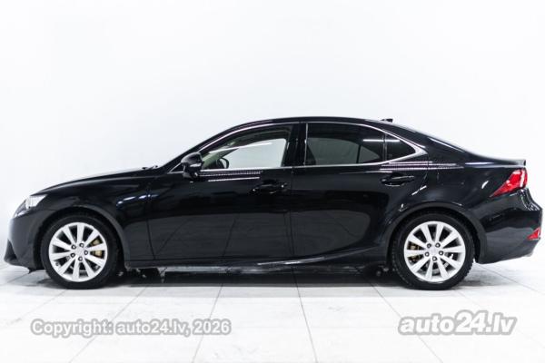 Black Lexus IS 2015 in Tallinn, with an engine capacity of 2.50 L and mileage of 116 thousand km for 16990 €, photo 10 on AUTOMOTO.COM.LV