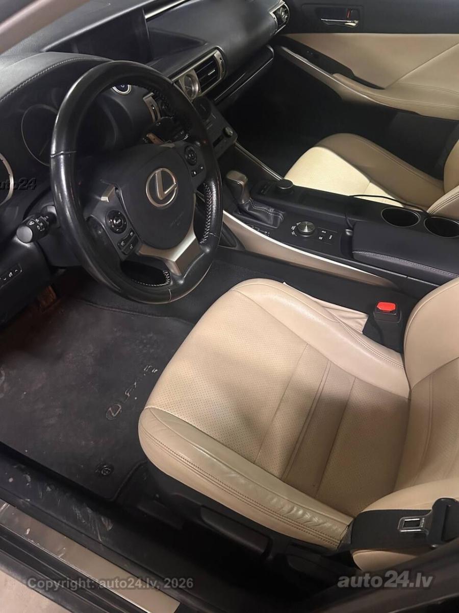Melns Lexus IS 2015 Tallina, ar dzinēja tilpumu 2.50 L un nobraukumu 108 tūkst. km par 16500 €, foto 8 vietnē AUTOMOTO.COM.LV