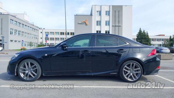 Melns Lexus IS 2015 Tallina, ar dzinēja tilpumu 2.50 L un nobraukumu 152 tūkst. km par 16499 €, foto 8 vietnē AUTOMOTO.COM.LV