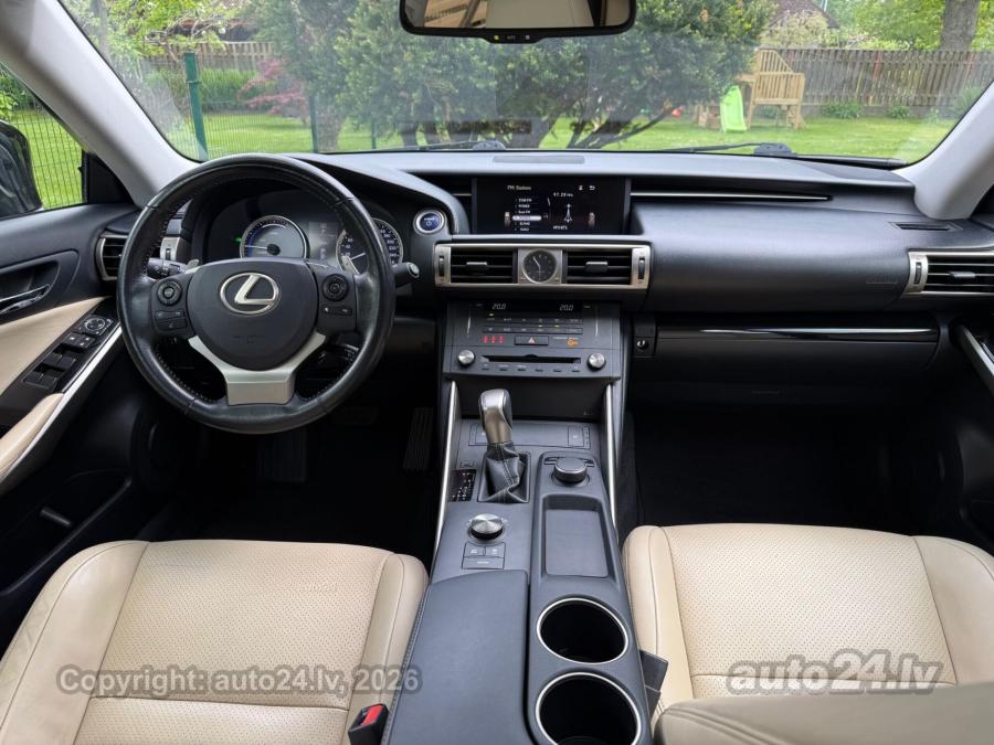 Melns Lexus IS 2015 Tallina, ar dzinēja tilpumu 2.50 L un nobraukumu 109 tūkst. km par 17290 €, foto 13 vietnē AUTOMOTO.COM.LV