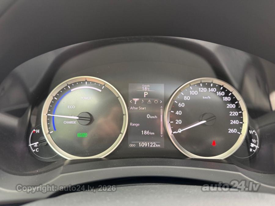 Melns Lexus IS 2015 Tallina, ar dzinēja tilpumu 2.50 L un nobraukumu 109 tūkst. km par 17290 €, foto 19 vietnē AUTOMOTO.COM.LV
