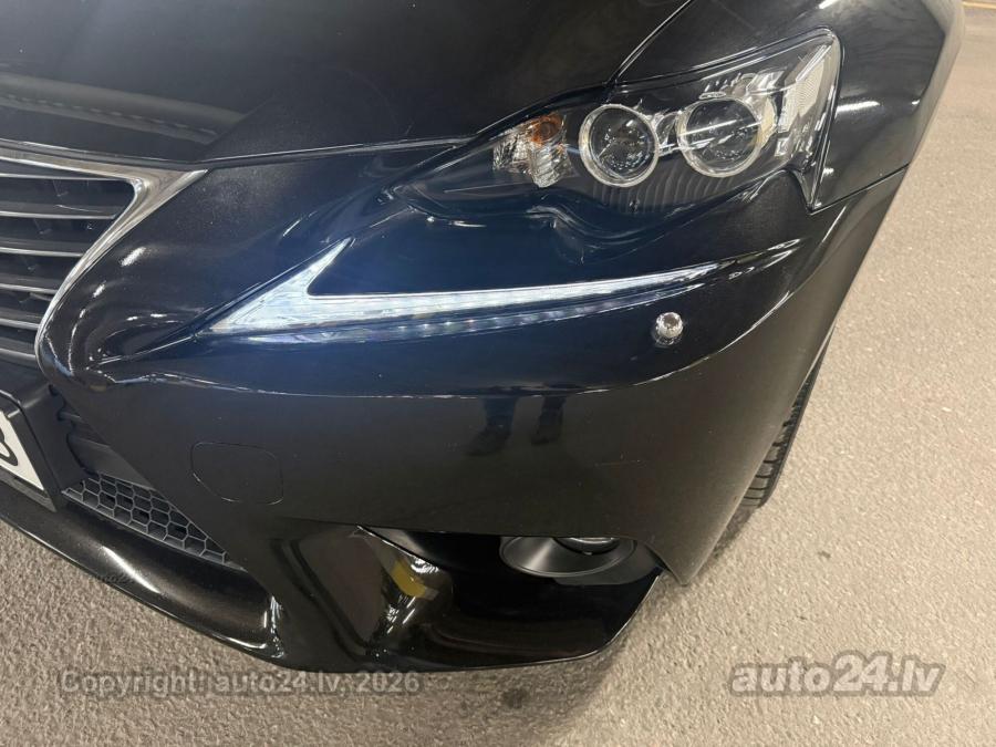 Melns Lexus IS 2015 Tallina, ar dzinēja tilpumu 2.50 L un nobraukumu 109 tūkst. km par 17290 €, foto 23 vietnē AUTOMOTO.COM.LV