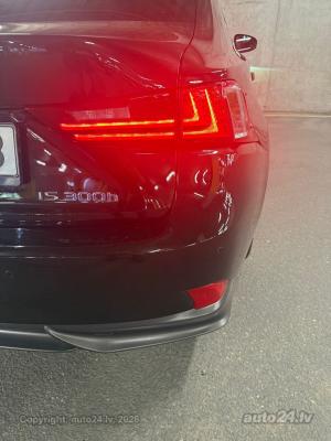 Melns Lexus IS 2015 Tallina, ar dzinēja tilpumu 2.50 L un nobraukumu 109 tūkst. km par 17290 €, foto 24 vietnē AUTOMOTO.COM.LV