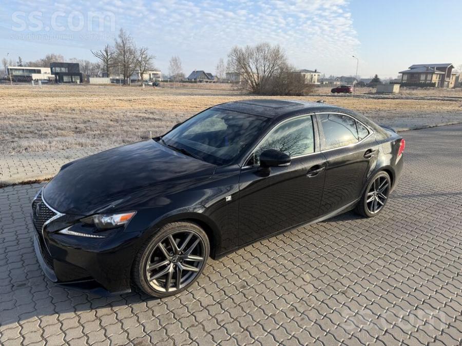 Melns Lexus IS 2015 Rīga, ar dzinēja tilpumu 2.50 L un nobraukumu 136 tūkst. km par 16000 €, foto 3 vietnē AUTOMOTO.COM.LV