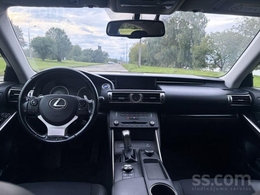 Melns Lexus IS 2015 Rīga, ar dzinēja tilpumu 2.50 L un nobraukumu 326 tūkst. km par 11480 €, foto 6 vietnē AUTOMOTO.COM.LV