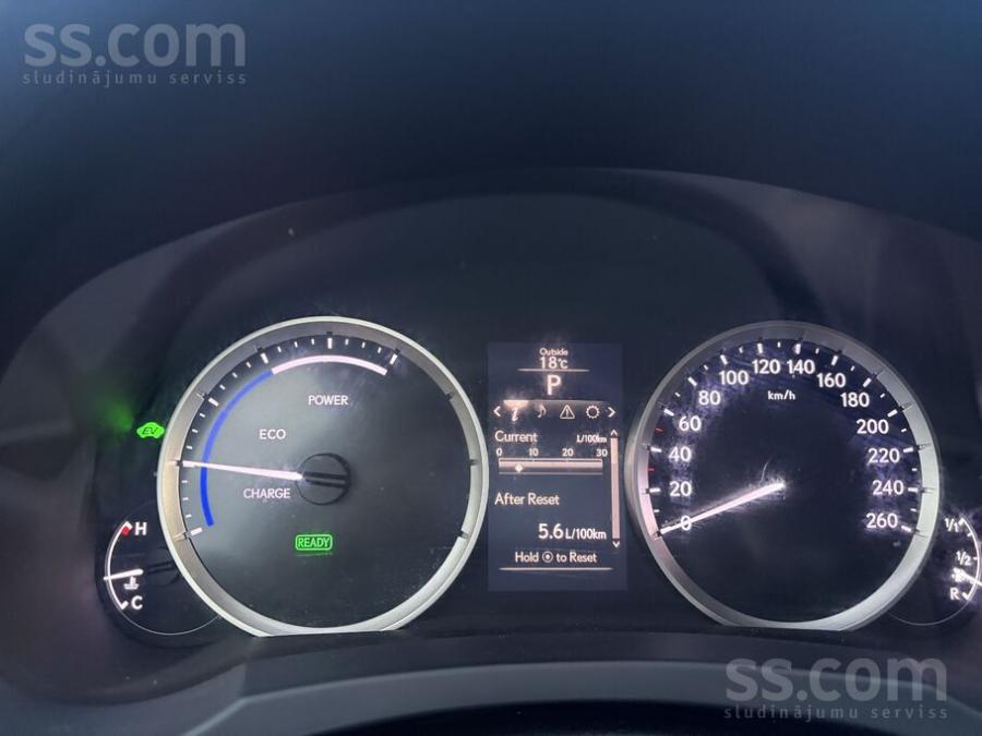 Melns Lexus IS 2015 Rīga, ar dzinēja tilpumu 2.50 L un nobraukumu 326 tūkst. km par 11480 €, foto 9 vietnē AUTOMOTO.COM.LV