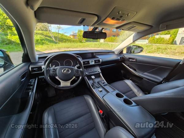 Melns Lexus IS 2016 Tallina, ar dzinēja tilpumu 2.50 L un nobraukumu 140 tūkst. km par 16000 €, foto 7 vietnē AUTOMOTO.COM.LV