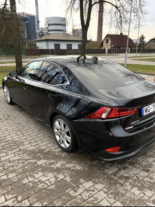 Melns Lexus IS 2017 Jelgava, ar dzinēja tilpumu 2.50 L un nobraukumu 130 tūkst. km par 20900 €, foto 6 vietnē AUTOMOTO.COM.LV