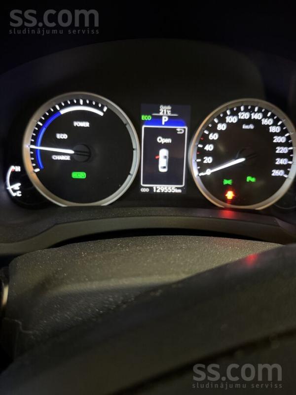 Melns Lexus IS 2017 Jelgava, ar dzinēja tilpumu 2.50 L un nobraukumu 130 tūkst. km par 20900 €, foto 9 vietnē AUTOMOTO.COM.LV