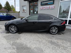 Black Lexus IS 2018 in Rapla, with an engine capacity of 2.00 L and mileage of 120 thousand km for 20990 €, photo 3 on AUTOMOTO.COM.LV