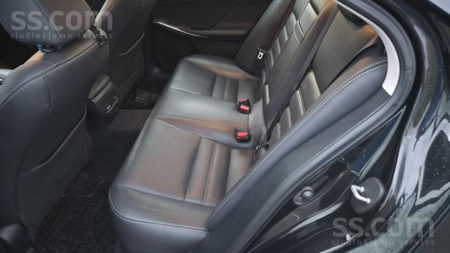 Melns Lexus IS 2019 Rīga, ar dzinēja tilpumu 2.50 L un nobraukumu 80 tūkst. km par 26500 €, foto 11 vietnē AUTOMOTO.COM.LV