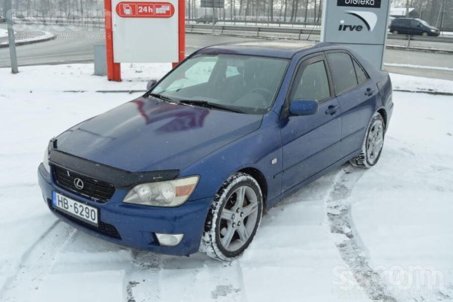 Blue Lexus IS 1999 in Riga, with an engine capacity of 2.00 L and mileage of 359 thousand km for 700 €, photo 10 on AUTOMOTO.COM.LV