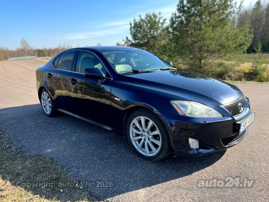 Zils Lexus IS 2006 Viljandi, ar dzinēja tilpumu 2.50 L un nobraukumu 415 tūkst. km par 3000 €, foto 2 vietnē AUTOMOTO.COM.LV