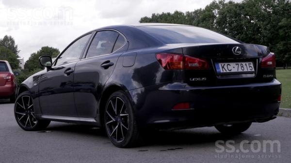 Zils Lexus IS 2006 Rīga, ar dzinēja tilpumu 2.20 L un nobraukumu 250 tūkst. km par 2700 €, foto 4 vietnē AUTOMOTO.COM.LV