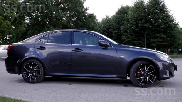 Zils Lexus IS 2006 Rīga, ar dzinēja tilpumu 2.20 L un nobraukumu 250 tūkst. km par 2700 €, foto 6 vietnē AUTOMOTO.COM.LV