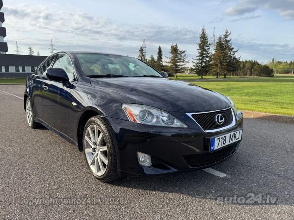 Zils Lexus IS 2007 Tallina, ar dzinēja tilpumu 2.50 L un nobraukumu 238 tūkst. km par 4900 €, foto 8 vietnē AUTOMOTO.COM.LV