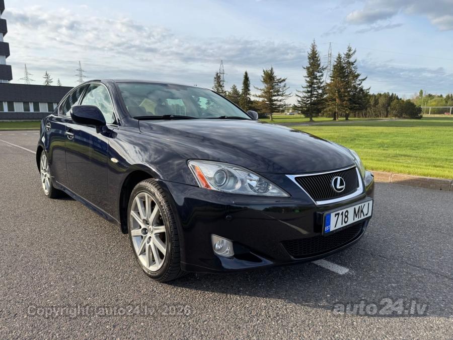 Blue Lexus IS 2007 in Tallinn, with an engine capacity of 2.50 L and mileage of 238 thousand km for 4900 €, photo 9 on AUTOMOTO.COM.LV