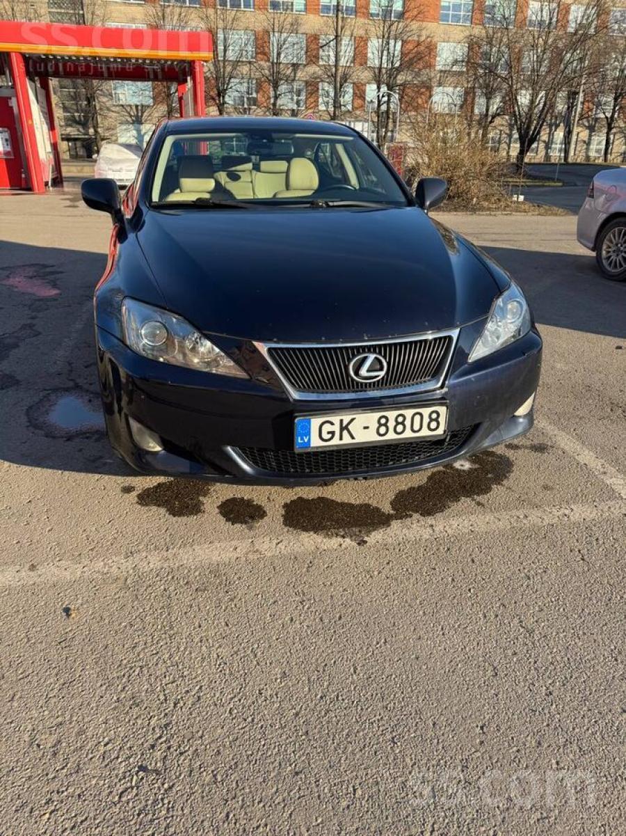 Blue Lexus IS 2007 in Riga, with an engine capacity of 2.50 L and mileage of 261 thousand km for 3700 €, photo 6 on AUTOMOTO.COM.LV