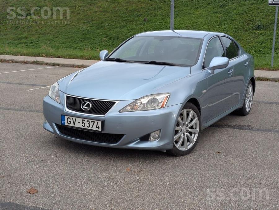 Blue Lexus IS 2007 in Daugavpils, with an engine capacity of 2.50 L and mileage of 169 thousand km for 3900 €, photo 1 on AUTOMOTO.COM.LV