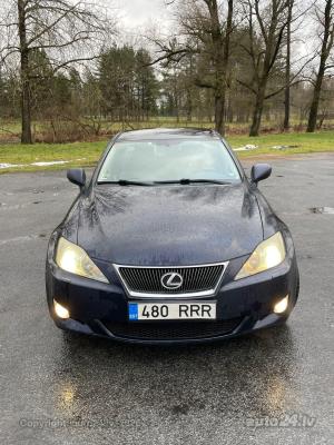 Blue Lexus IS 2008 in Tallinn, with an engine capacity of 2.20 L and mileage of 288 thousand km for 4800 €, photo 5 on AUTOMOTO.COM.LV