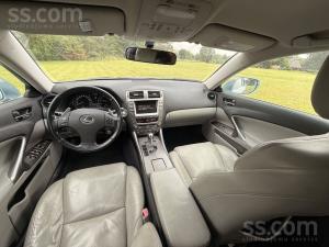 Blue Lexus IS 2008 in Jurmala, with an engine capacity of 2.50 L and mileage of 223 thousand km for 3500 €, photo 8 on AUTOMOTO.COM.LV