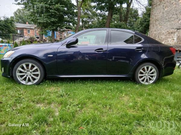 Zils Lexus IS 2008 Liepāja, ar dzinēja tilpumu 2.20 L un nobraukumu 254 tūkst. km par 4200 €, foto 1 vietnē AUTOMOTO.COM.LV
