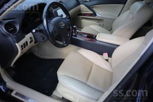 Blue Lexus IS 2008 in Tukums, with an engine capacity of 2.50 L and mileage of 257 thousand km for 3900 €, photo 9 on AUTOMOTO.COM.LV