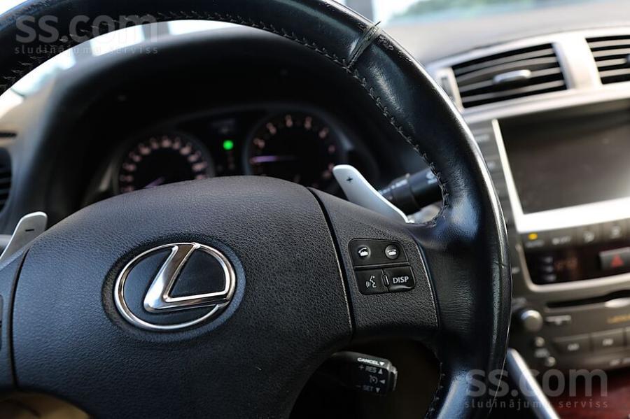 Blue Lexus IS 2008 in Tukums, with an engine capacity of 2.50 L and mileage of 257 thousand km for 3900 €, photo 19 on AUTOMOTO.COM.LV