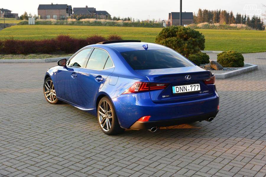 Blue Lexus IS 2016 in Klaipeda, with an engine capacity of 0.00 L and mileage of 217 thousand km for 16000 €, photo 5 on AUTOMOTO.COM.LV