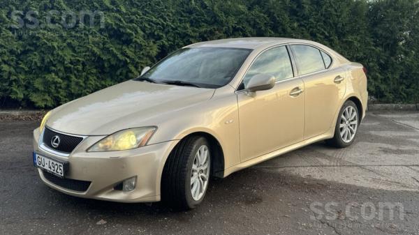 Brown Lexus IS 2007 in Riga, with an engine capacity of 2.50 L and mileage of 245 thousand km for 4200 €, photo 1 on AUTOMOTO.COM.LV