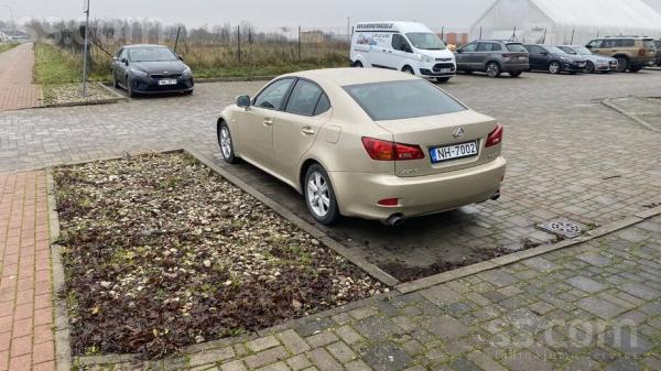 Brūns Lexus IS 2007 Jelgava, ar dzinēja tilpumu 2.50 L un nobraukumu 220 tūkst. km par 7600 €, foto 4 vietnē AUTOMOTO.COM.LV