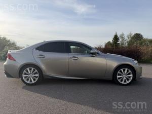 Brūns Lexus IS 2015 Ogre, ar dzinēja tilpumu 2.50 L un nobraukumu 207 tūkst. km par 13800 €, foto  vietnē AUTOMOTO.COM.LV