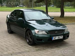 Zaļš Lexus IS 2000 Rīga, ar dzinēja tilpumu 2.00 L un nobraukumu 0 tūkst. km par 1590 €, foto  vietnē AUTOMOTO.COM.LV