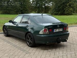 Green Lexus IS 2000 in Riga, with an engine capacity of 2.00 L and mileage of 0 thousand km for 1590 €, photo 5 on AUTOMOTO.COM.LV