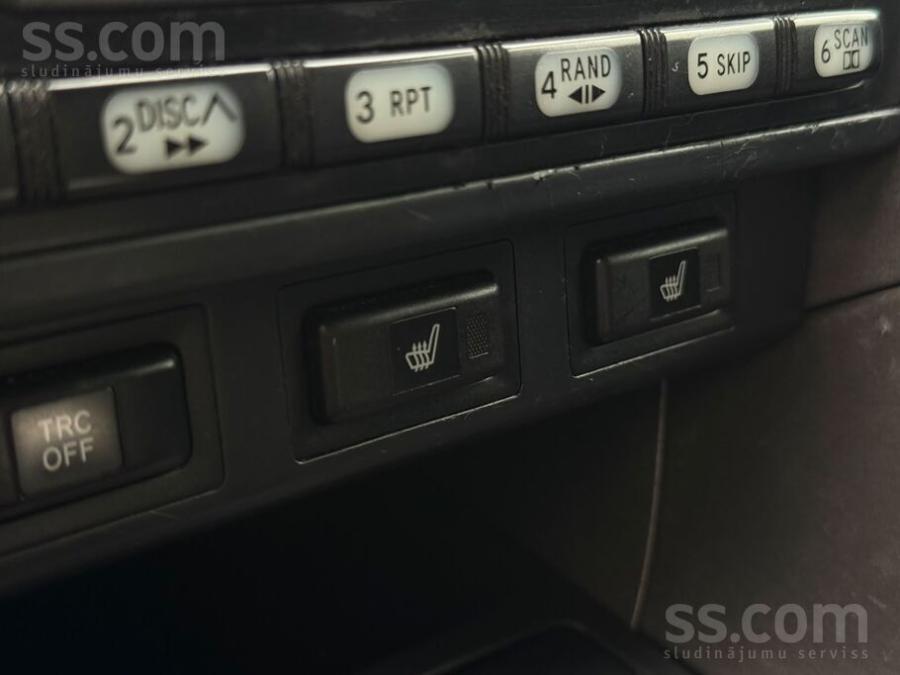 Green Lexus IS 2000 in Riga, with an engine capacity of 2.00 L and mileage of 0 thousand km for 1590 €, photo 14 on AUTOMOTO.COM.LV