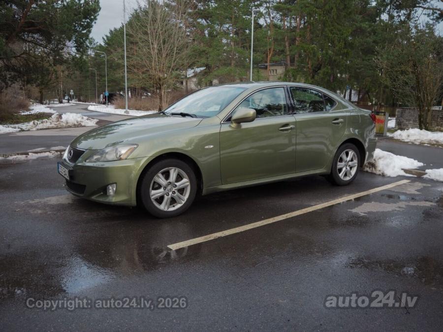 Zaļš Lexus IS 2006 Tallina, ar dzinēja tilpumu 2.20 L un nobraukumu 0 tūkst. km par 4400 €, foto 3 vietnē AUTOMOTO.COM.LV