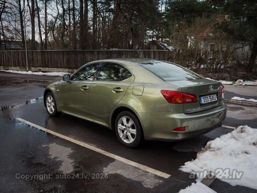 Zaļš Lexus IS 2006 Tallina, ar dzinēja tilpumu 2.20 L un nobraukumu 0 tūkst. km par 4400 €, foto 4 vietnē AUTOMOTO.COM.LV