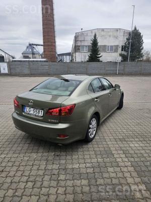 Zaļš Lexus IS 2006 Jelgava, ar dzinēja tilpumu 2.20 L un nobraukumu 230 tūkst. km par 4000 €, foto 6 vietnē AUTOMOTO.COM.LV